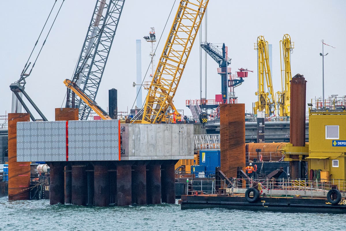 German gas importer VNG seeks help from government | The Independent