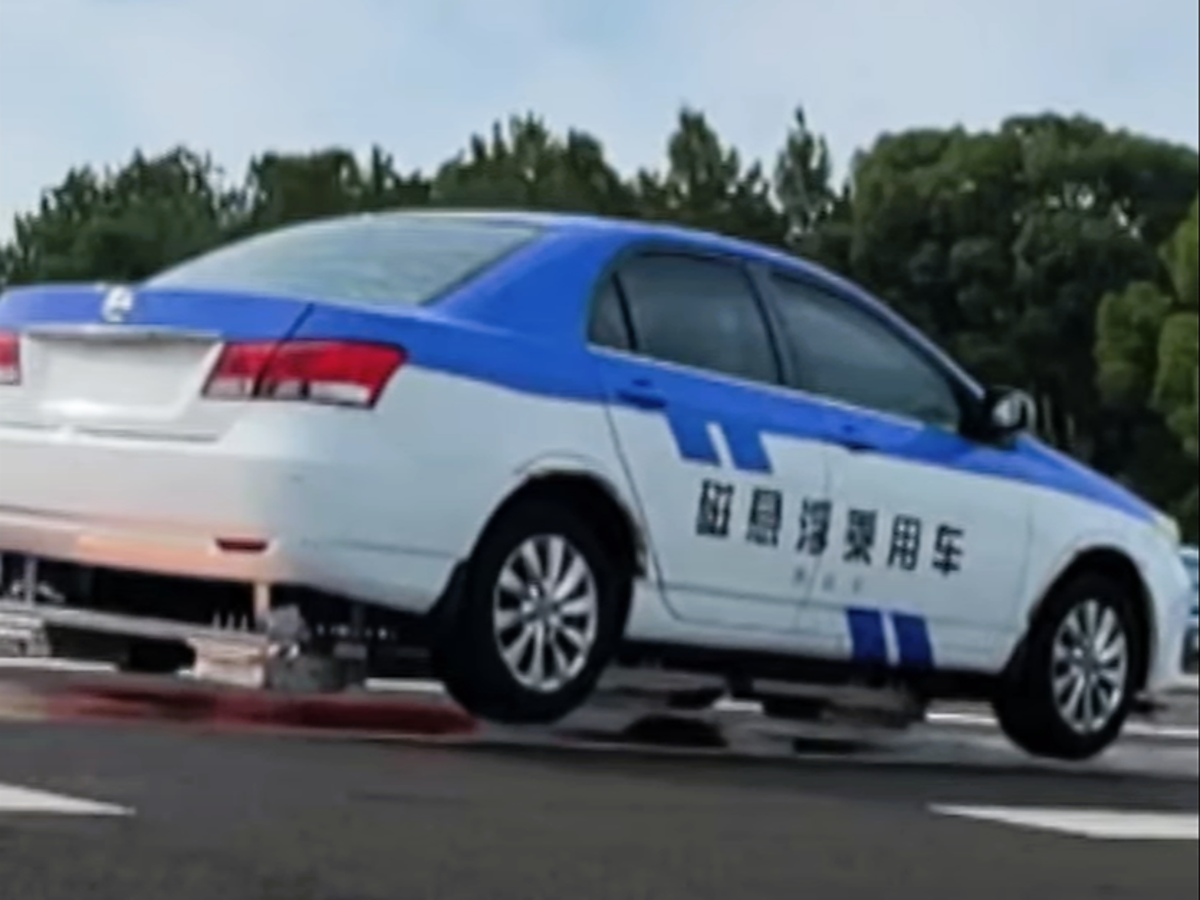 China tests maglev cars that hover above highway | The Independent