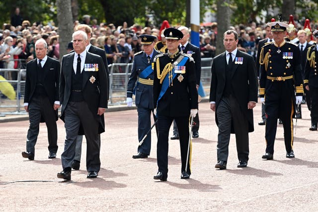 Who is David Armstrong-Jones, the Earl of Snowdon at the Queen’s ...