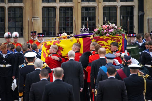 Spider spotted on top of Queen’s coffin at Westminster Abbey funeral ...