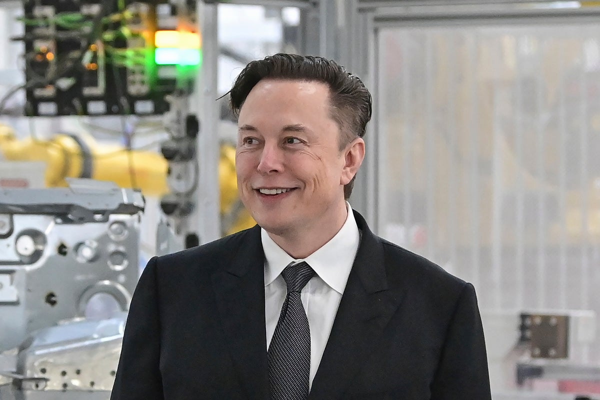 Musk to seek exemption from Iran sanctions for Web access | The Independent