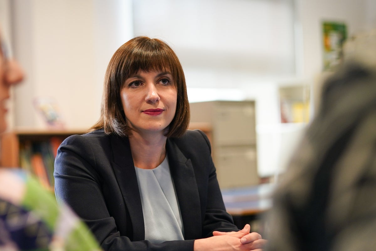 Labour vows to introduce free breakfast clubs for all primary schools ...