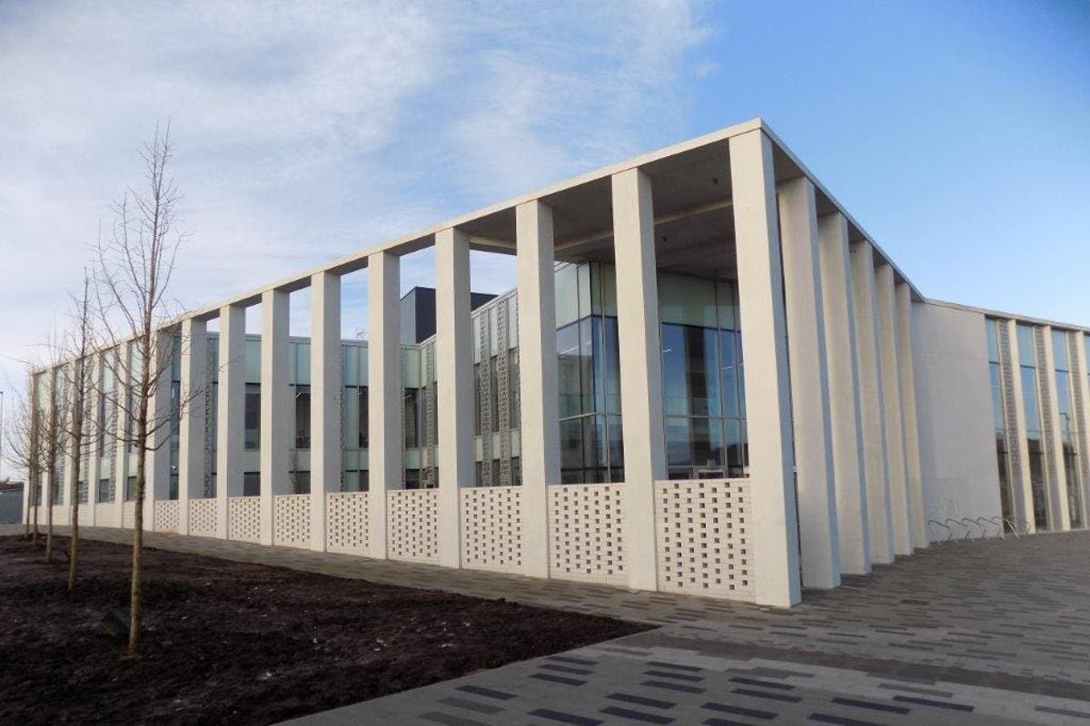 Renee MacRae murder: Police optimistic of finding bodies of mum and her ...