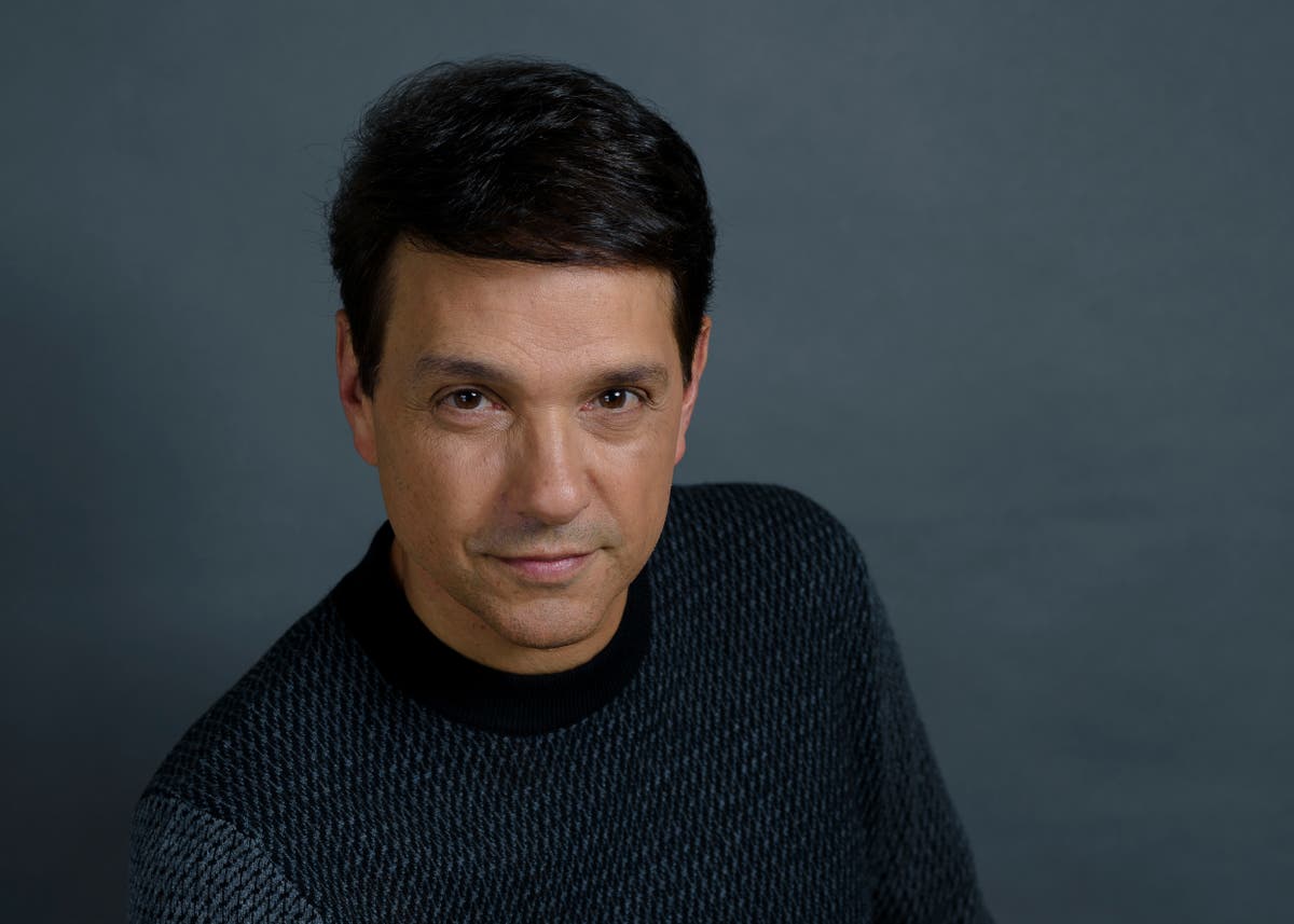 Ralph Macchio writes of embracing his 'Karate Kid' persona | The ...