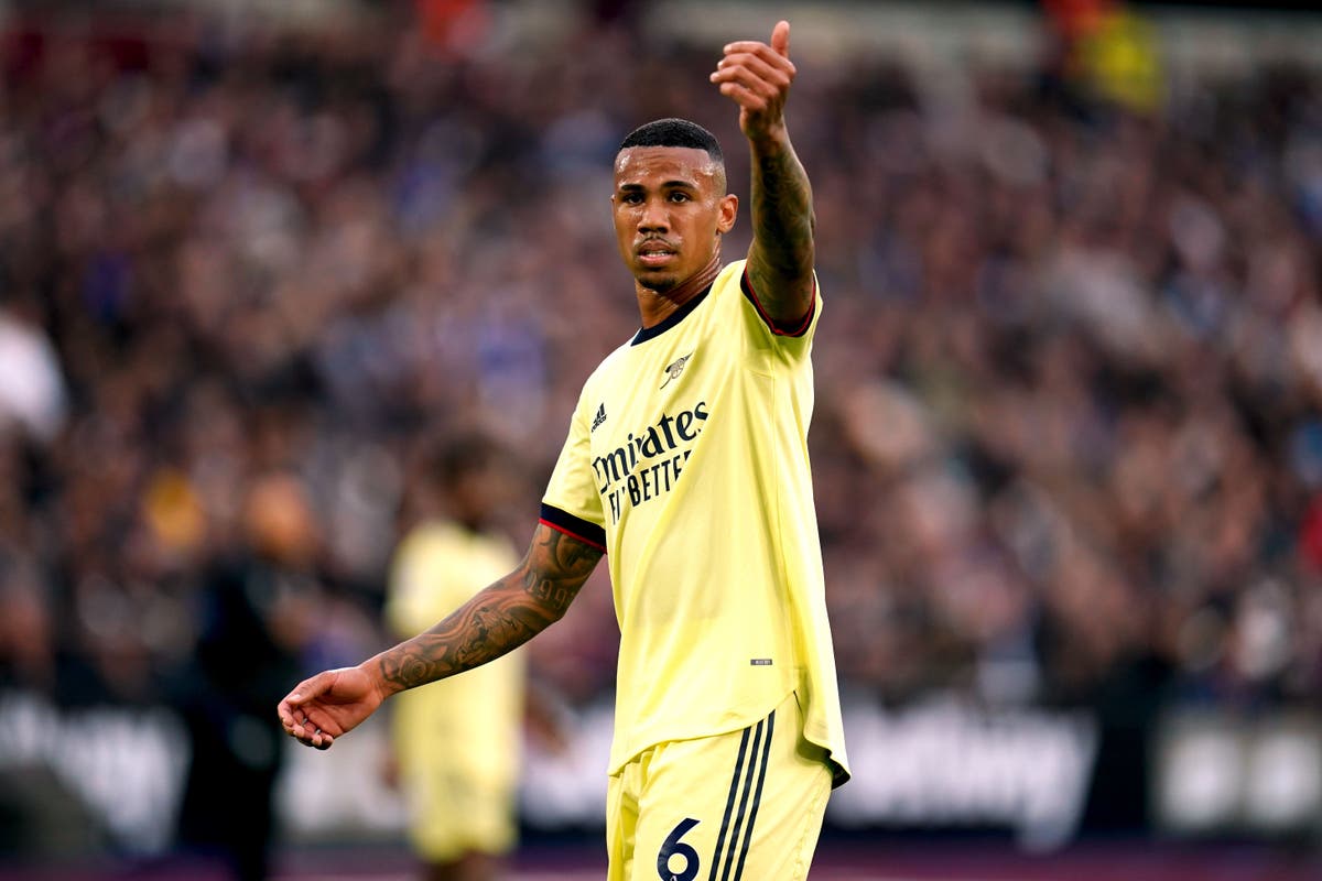 Arsenal defender Gabriel signs new long-term contract | The Independent