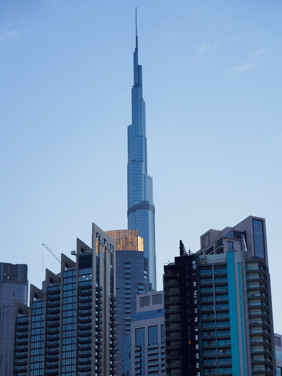 Dubai fire races up high-rise near world's tallest building | The ...
