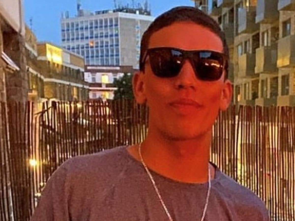 Two men who died in Brixton shooting and car crash pictured for first ...
