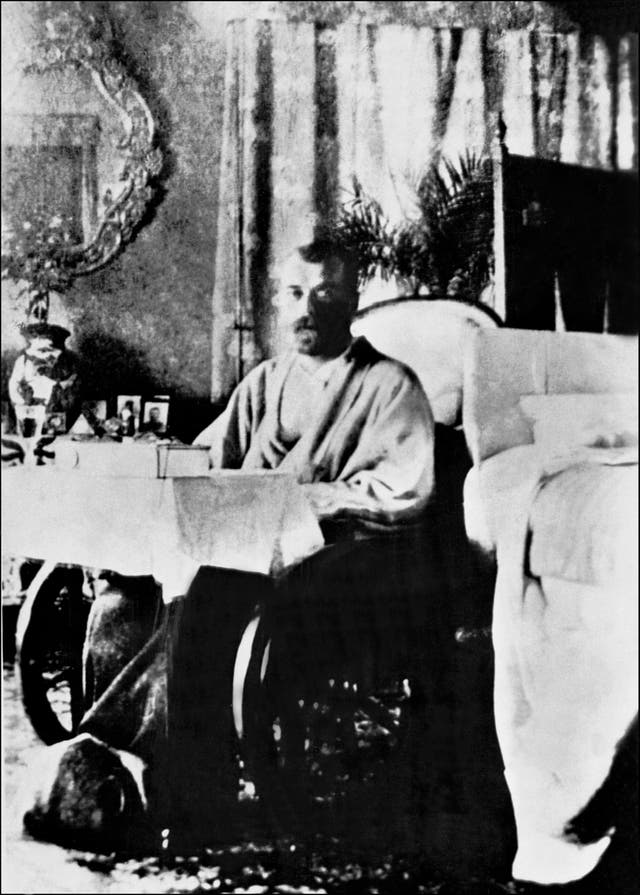 The Crown: Who were the Romanovs and did King George V betray the Tsar ...