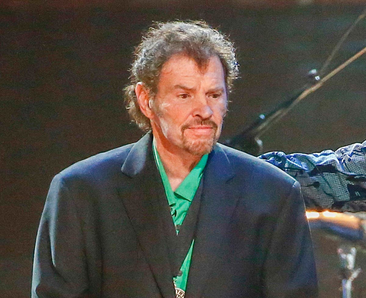 Jeff Cook, co-founder of country band Alabama, dies at 73 | The Independent