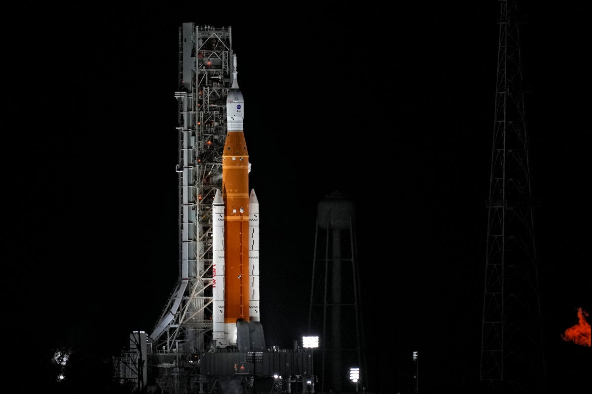 NASA's mightiest rocket lifts off 50 years after Apollo | The Independent