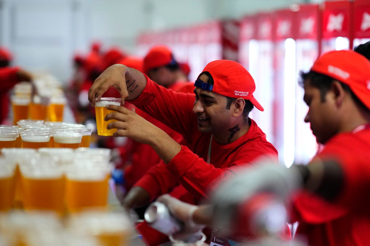 Where to get a beer? Bars packed amid Qatar's alcohol limits | The ...