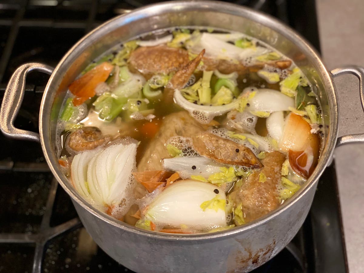 Turkey stock: Easy, economical way to use more of the bird | The ...