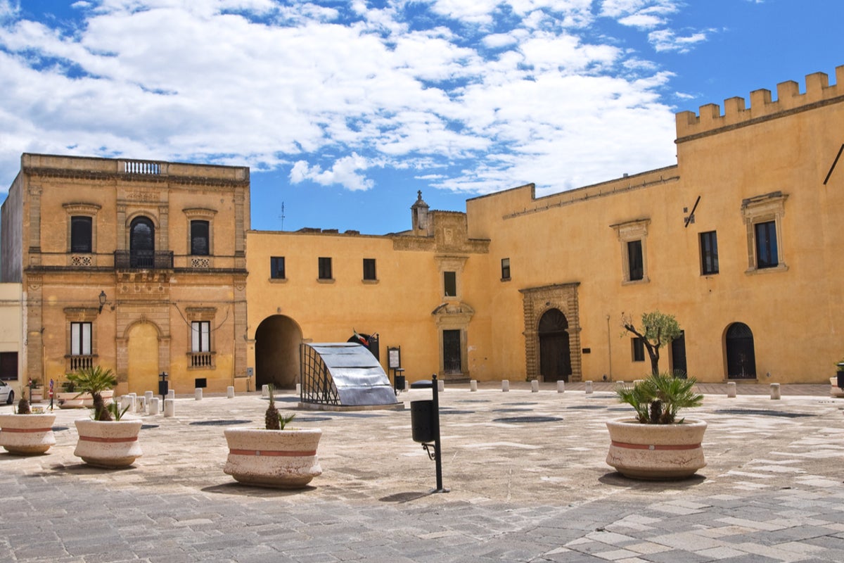 Idyllic Italian town is offering €30,000 to move there | The Independent