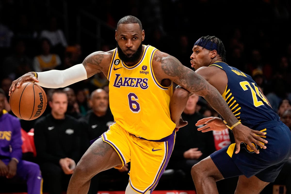 Pacers arrebatan triunfo a Lakers con triple de última hora ...