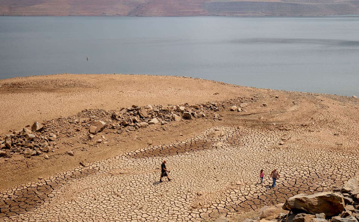 Drought-hit California cities to get little water from state | The ...