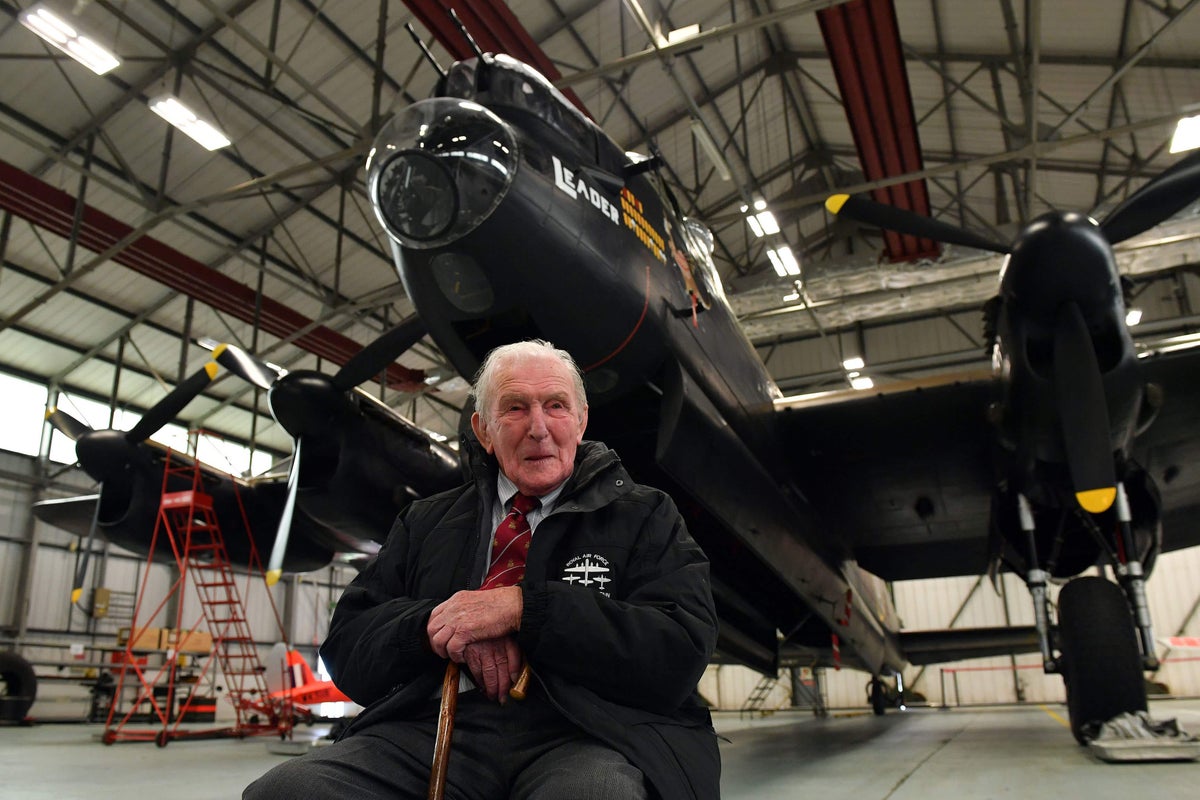 Last Dambuster George ‘Johnny’ Johnson dies aged 101 | The Independent
