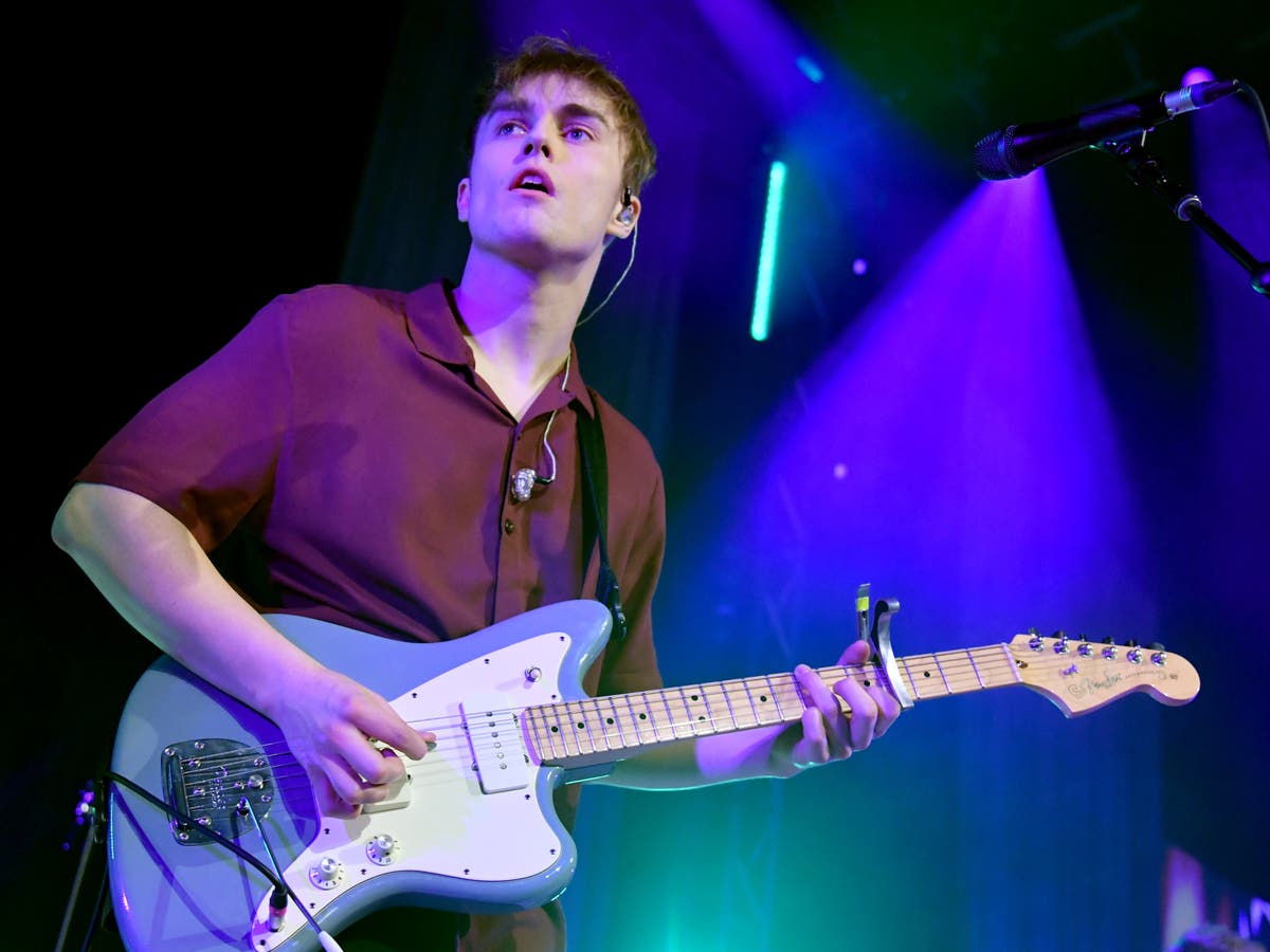 Sam Fender says ‘young hero’ saved him from tent fire at Leeds Festival ...