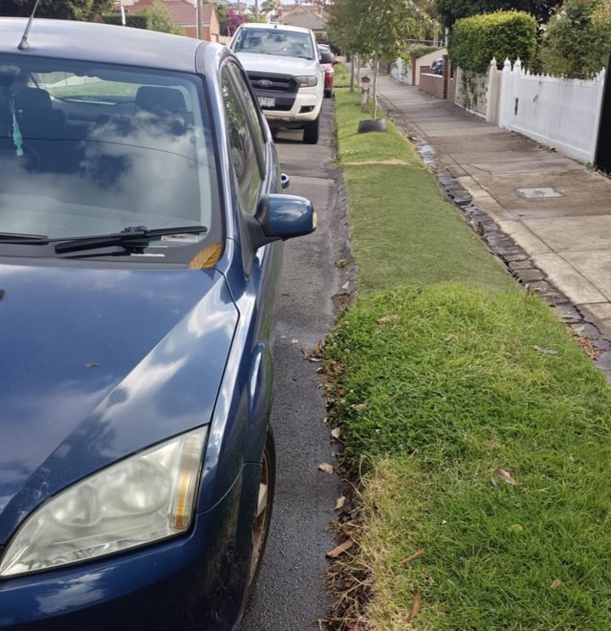 Melbourne driver given hefty fine for little-known parking offence ...