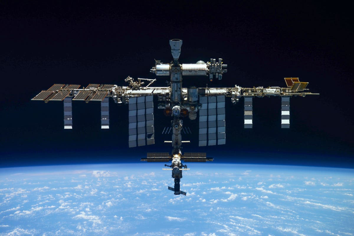 Russia to launch new capsule to return space station crew | The Independent
