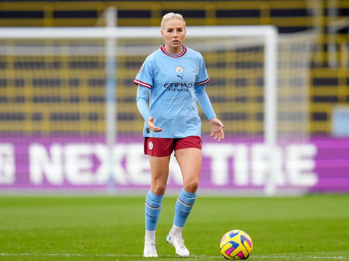 England Defender Alex Greenwood Signs New Man City Contract The