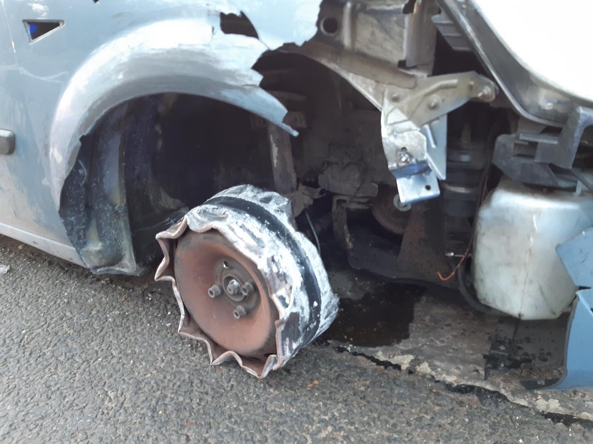 Nottinghamshire: Car missing wheel pulled over by police | The Independent