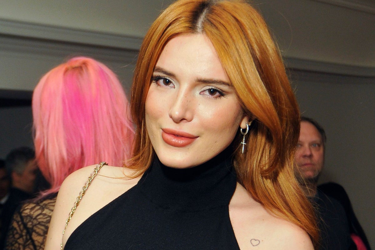 Bella Thorne marks one year engagement to Mark Emms – by proposing ...