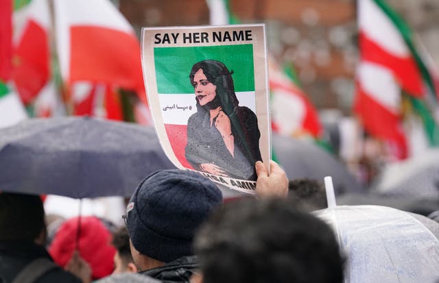 Thousands gather for Iran solidarity rally in Trafalgar Square | The ...
