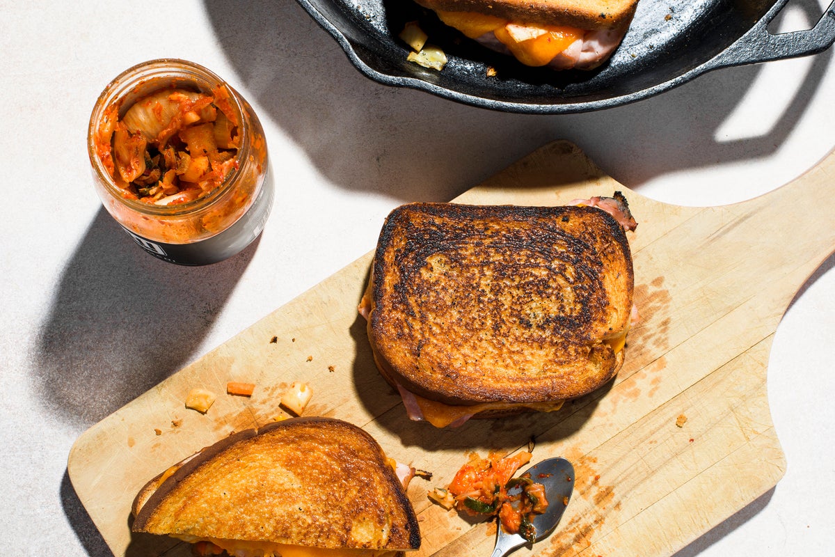 Kimchi in grilled cheese? It’s a spicy, crunchy flavor boost | The ...