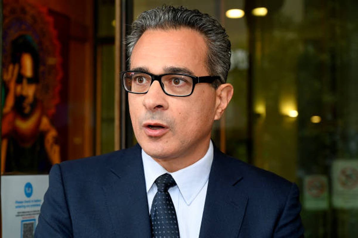 Daniel Duggan: US accuses former military pilot of illegally training ...