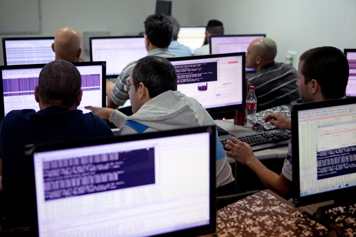 Report says Israeli tech investments nearly halved in 2022 | The ...