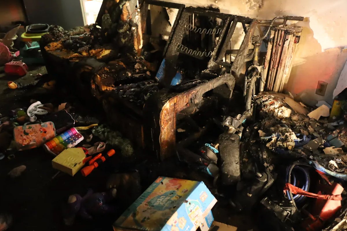 Father and four children suffer cardiac arrest from chemicals in couch ...