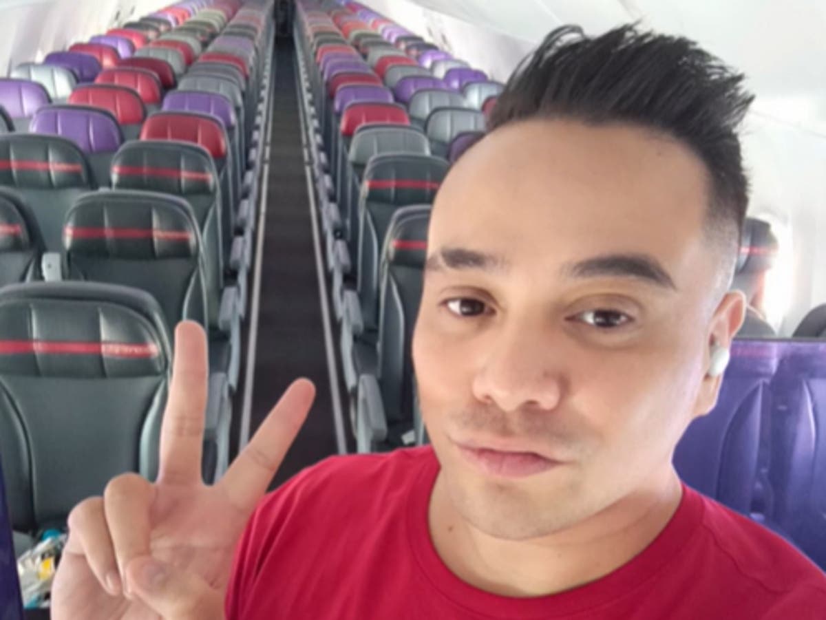 Traveller posts video of ‘private jet experience’ as only passenger on ...