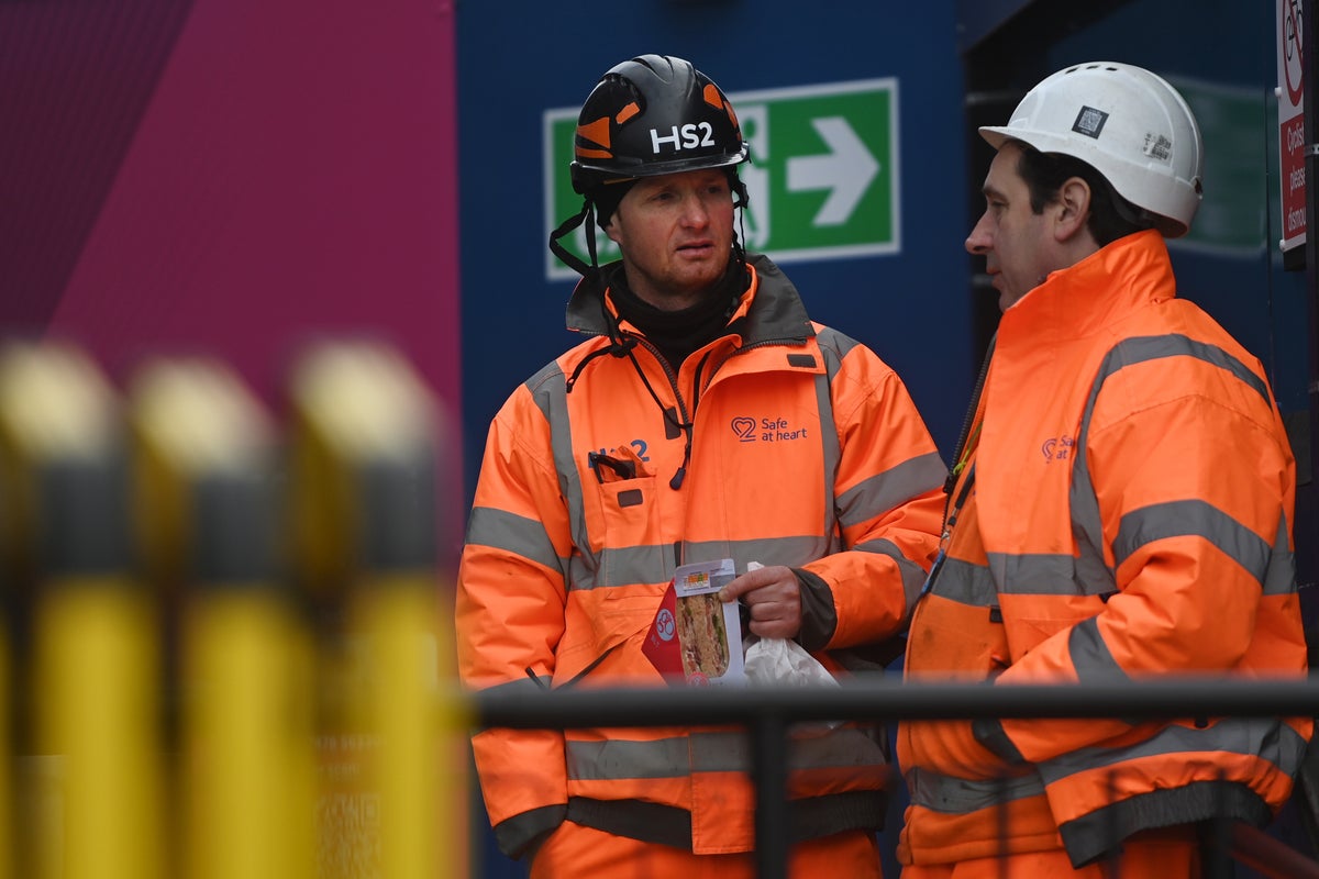 Let’s scrap the rest of HS2 and sort cross-northern travel instead ...