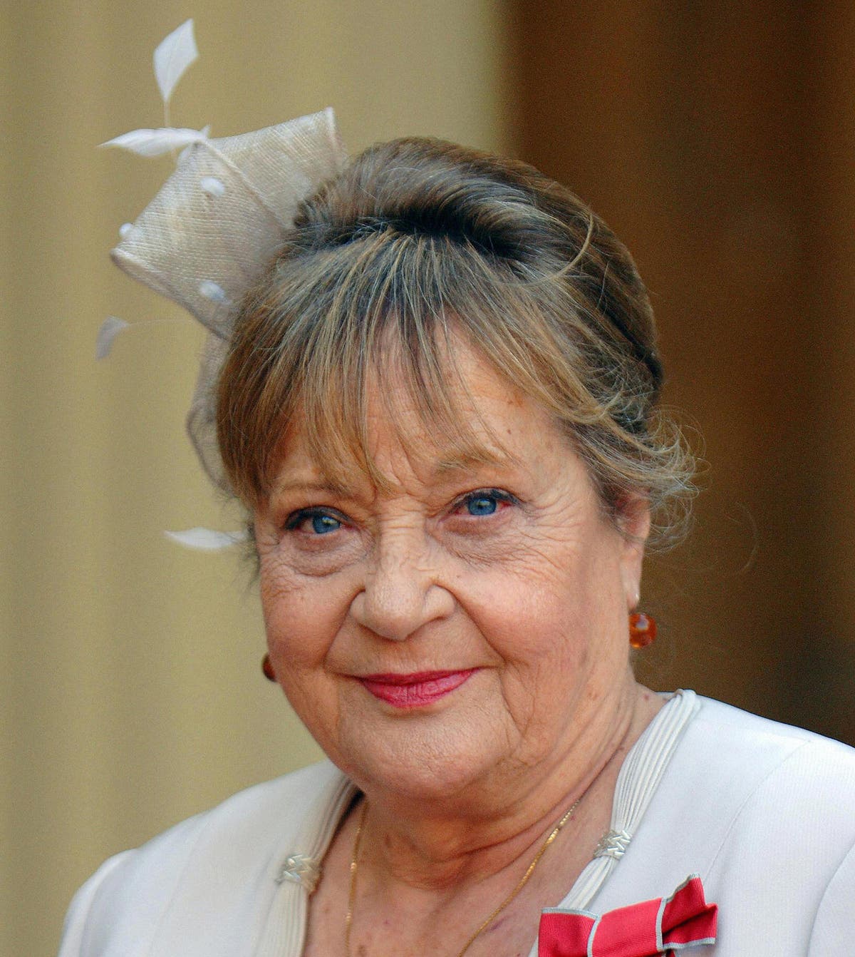 Sylvia Syms death: Ice Cold in Alex star dies aged 89 | The Independent