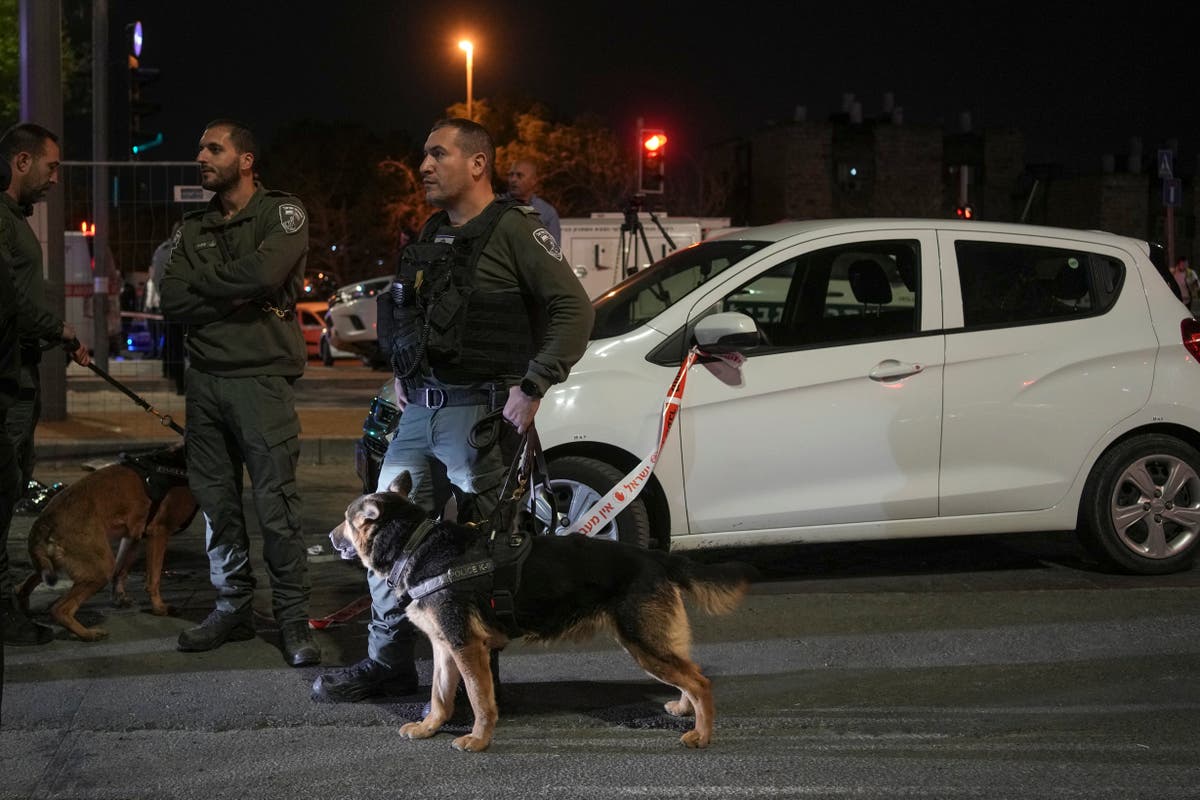 Israeli paramedics say 2 wounded in new Jerusalem attack | The Independent