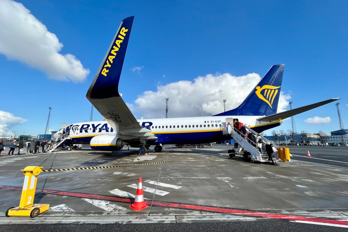 Ryanair flies more passengers than ever as Portugal reports tourism ...