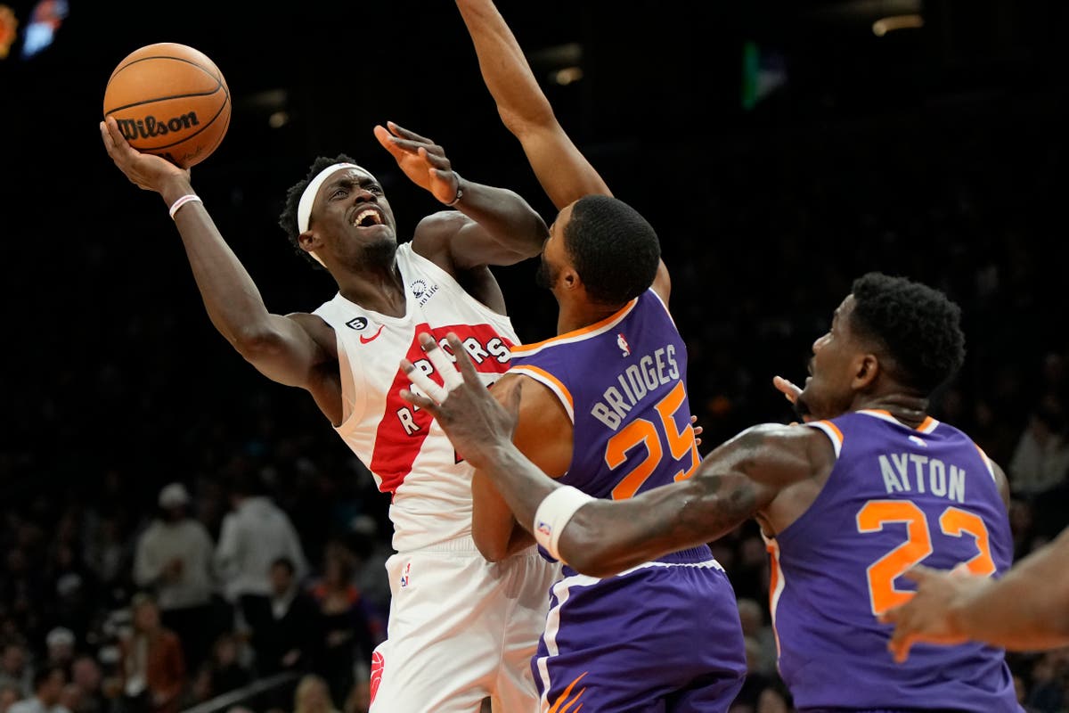 Bridges anota 29 y los Suns remontan a los Raptors 114-106 ...