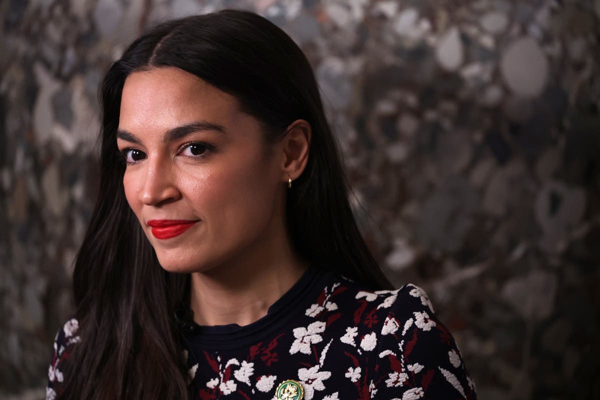 AOC just proved Twitter has changed its rules | The Independent