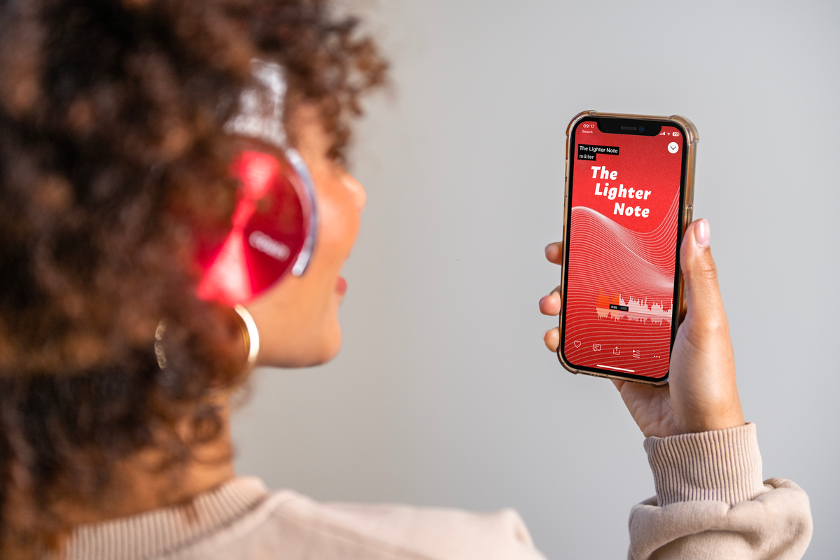 The scientific formula that holds the secret of making a happy song ...