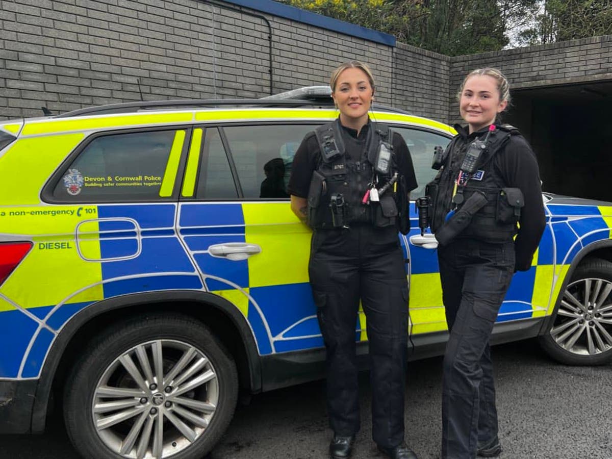 Police hit out after Facebook post on female officers met with hundreds ...