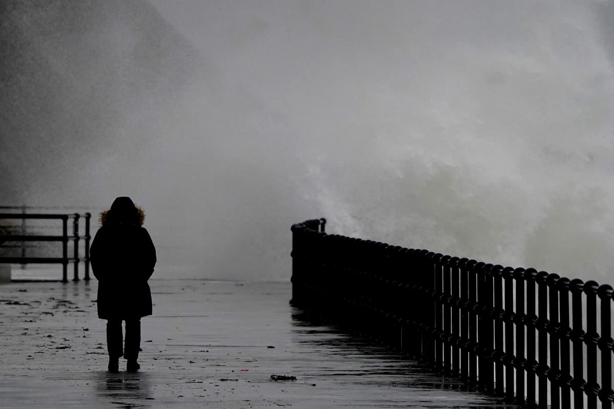People warned they could be without power for 48 hours due to Storm ...