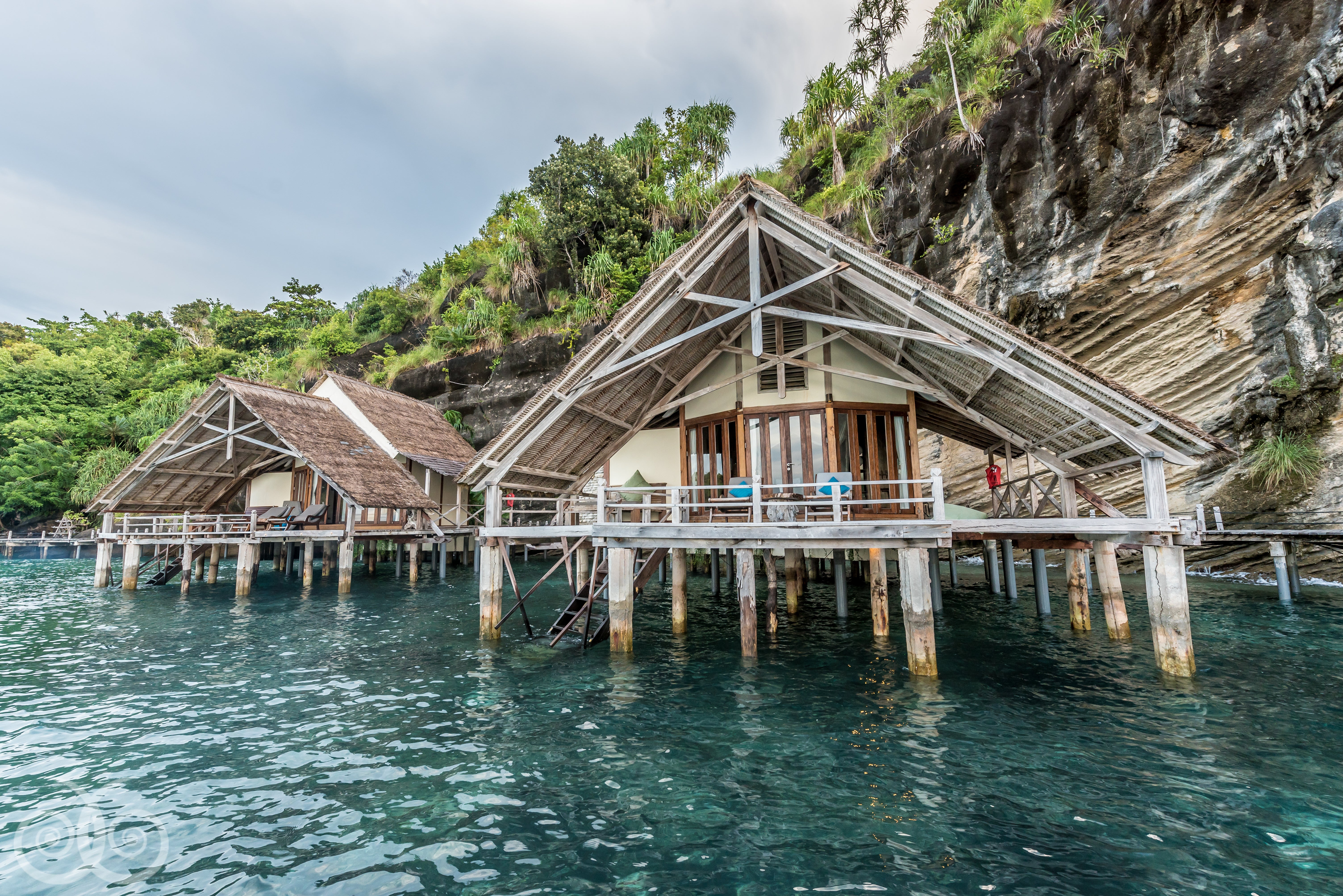 The world’s most beautiful over-water villas and bungalows – that aren ...