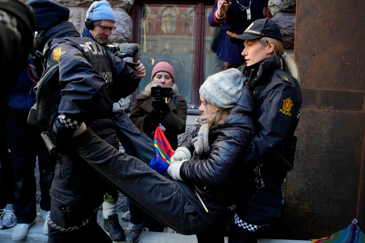 Protests make Norway's energy minister cancels UK trip | The Independent
