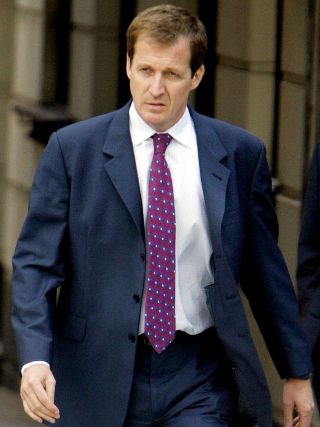 The David Kelly saga that ended in tragedy and tarnished New Labour ...