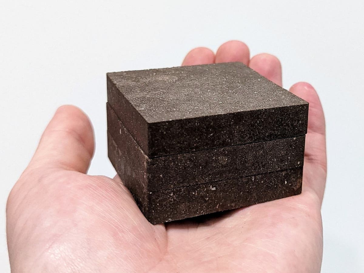 Scientists invent ‘cosmic concrete’ to build houses on Mars | The ...