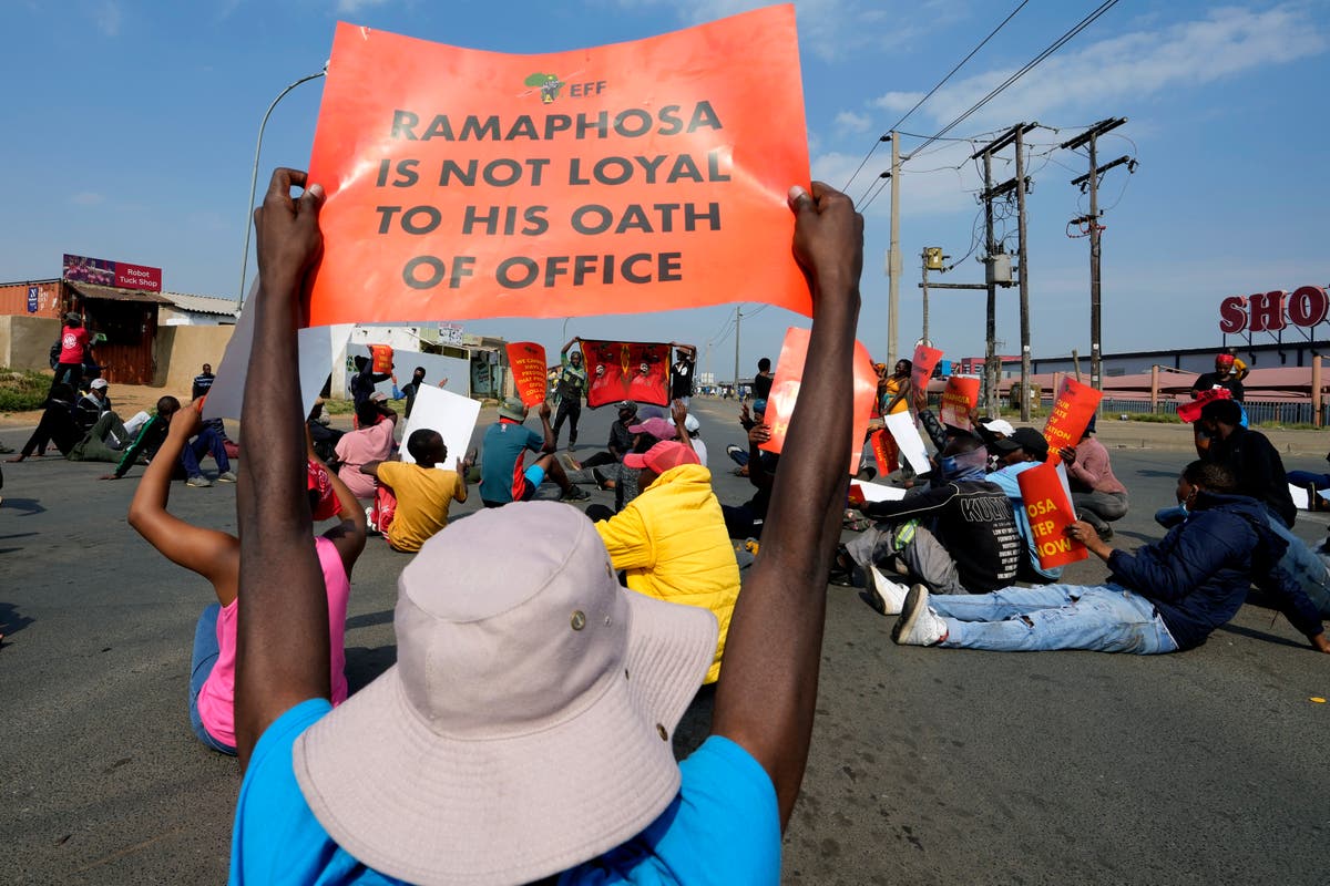 South Africans demonstrate and call for president to resign | The ...