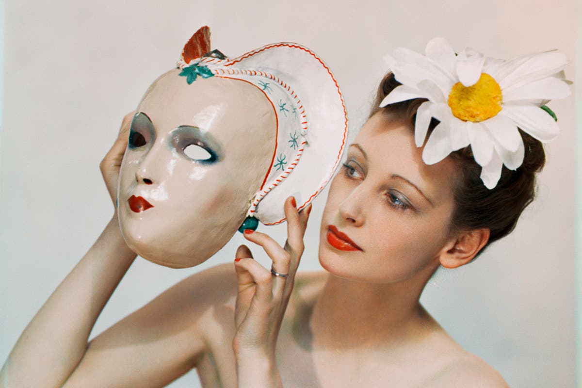 National Gallery to reopen with exhibition on pioneering colour ...