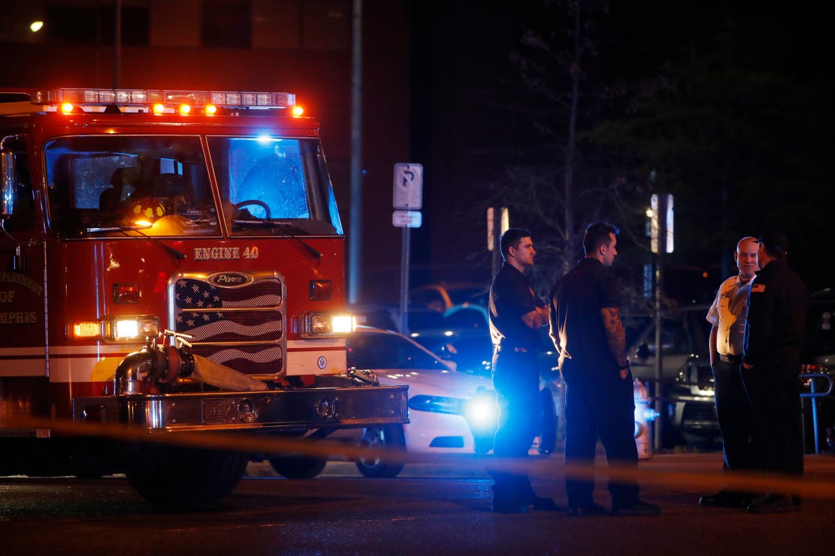 Memphis shooting leaves 2 police officers, suspect wounded | The ...
