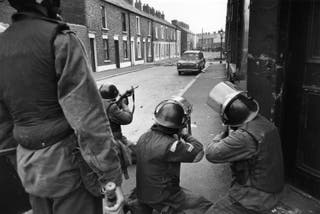 Northern Ireland 1960-1998: The Troubles in 15 photos | The Independent
