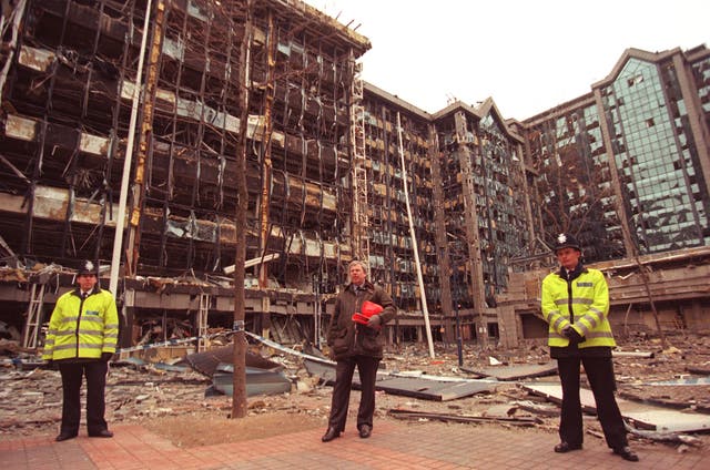 Northern Ireland 1960-1998: The Troubles in 15 photos | The Independent